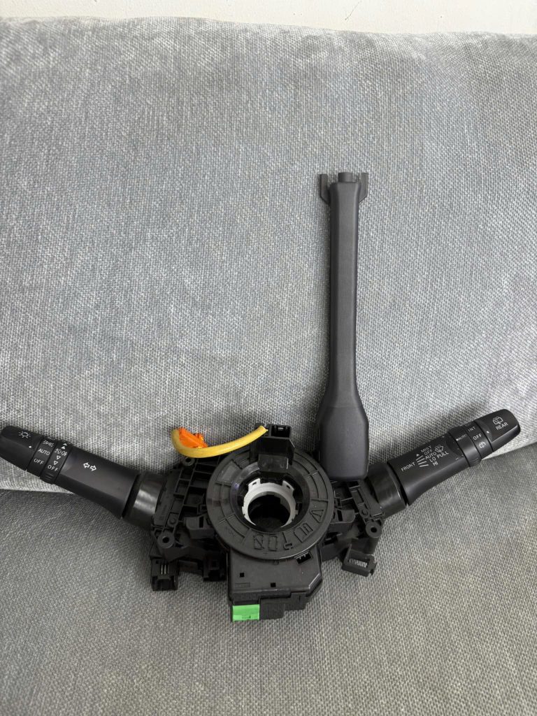 Nâng cấp Auto Rain và Auto Light cho VinFast VF3